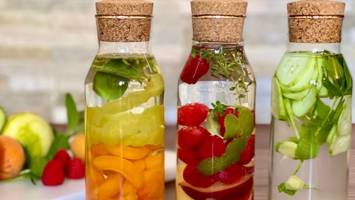 Le TOP 10 des ingrédients naturels pour aromatiser l’eau | Geobuilder